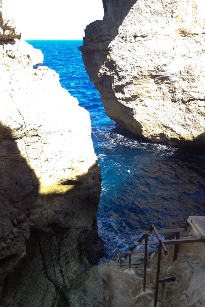 Let’s go to Gozo ! #2 – VTT, escalade, canoë, cliff diving, et fête du ...